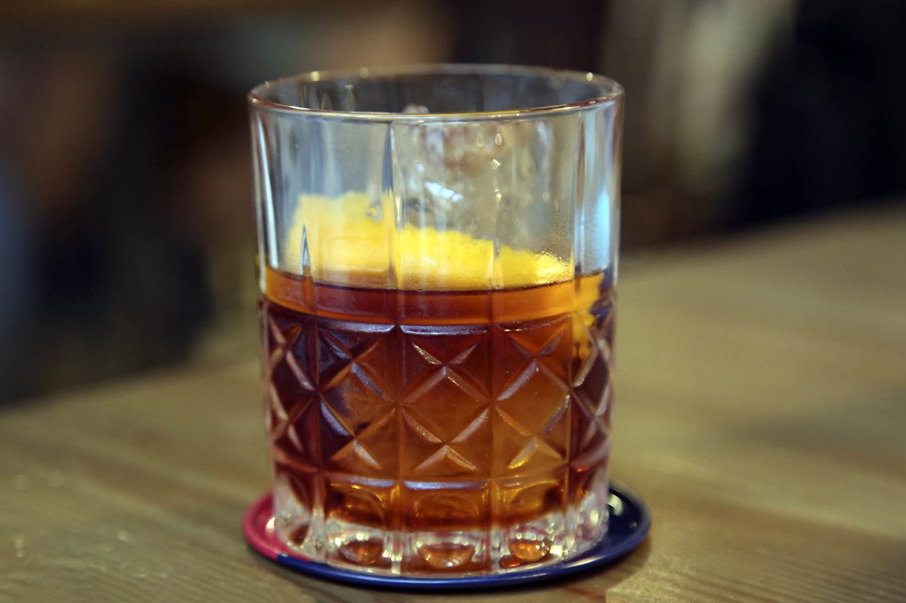 El mejor vermut preparado de Zaragoza está en... Athenea Mixture Bar ⋆ ...