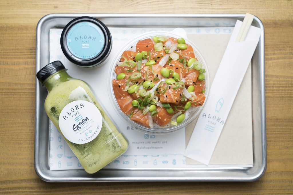 Aloha Poké llega a Zaragoza y este popular plato hawaiano sigue ...